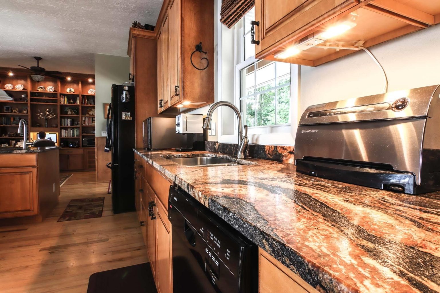 Granite Empire of Huntsville - Do countertops sit directly on cabinets ...